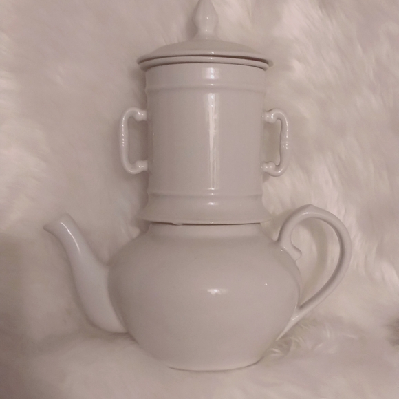 VINTAGE FRENCH PORCELAIN | Dining | 7 Vintage French Apilco Porcelaine ...